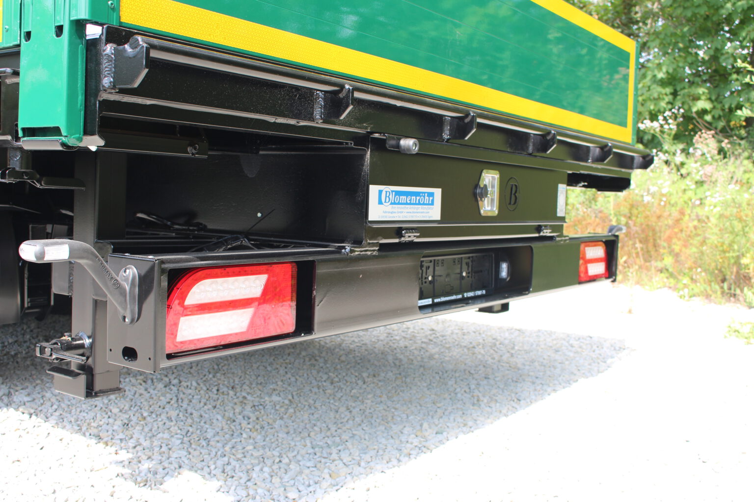 New underrun protection for tippers, low bed trailers with slide-in ...